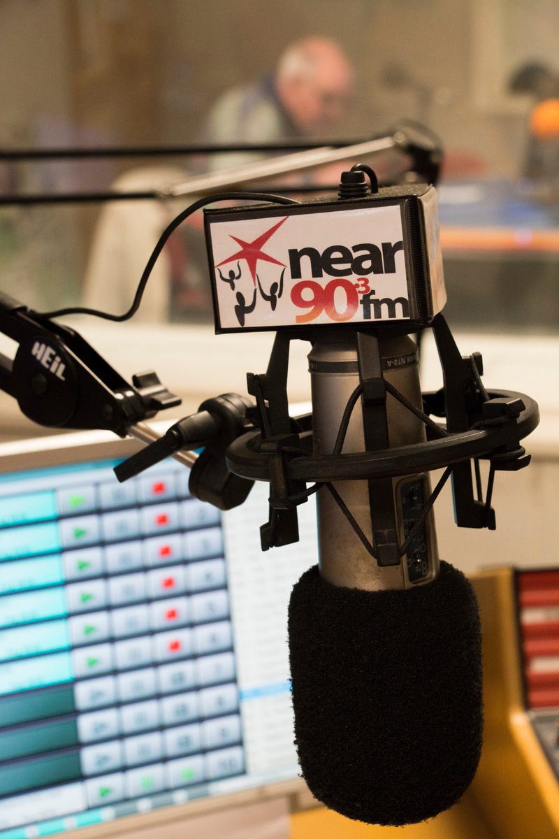 Hallo, hallo Budapest! Itt Dublin! | Civil Rádió